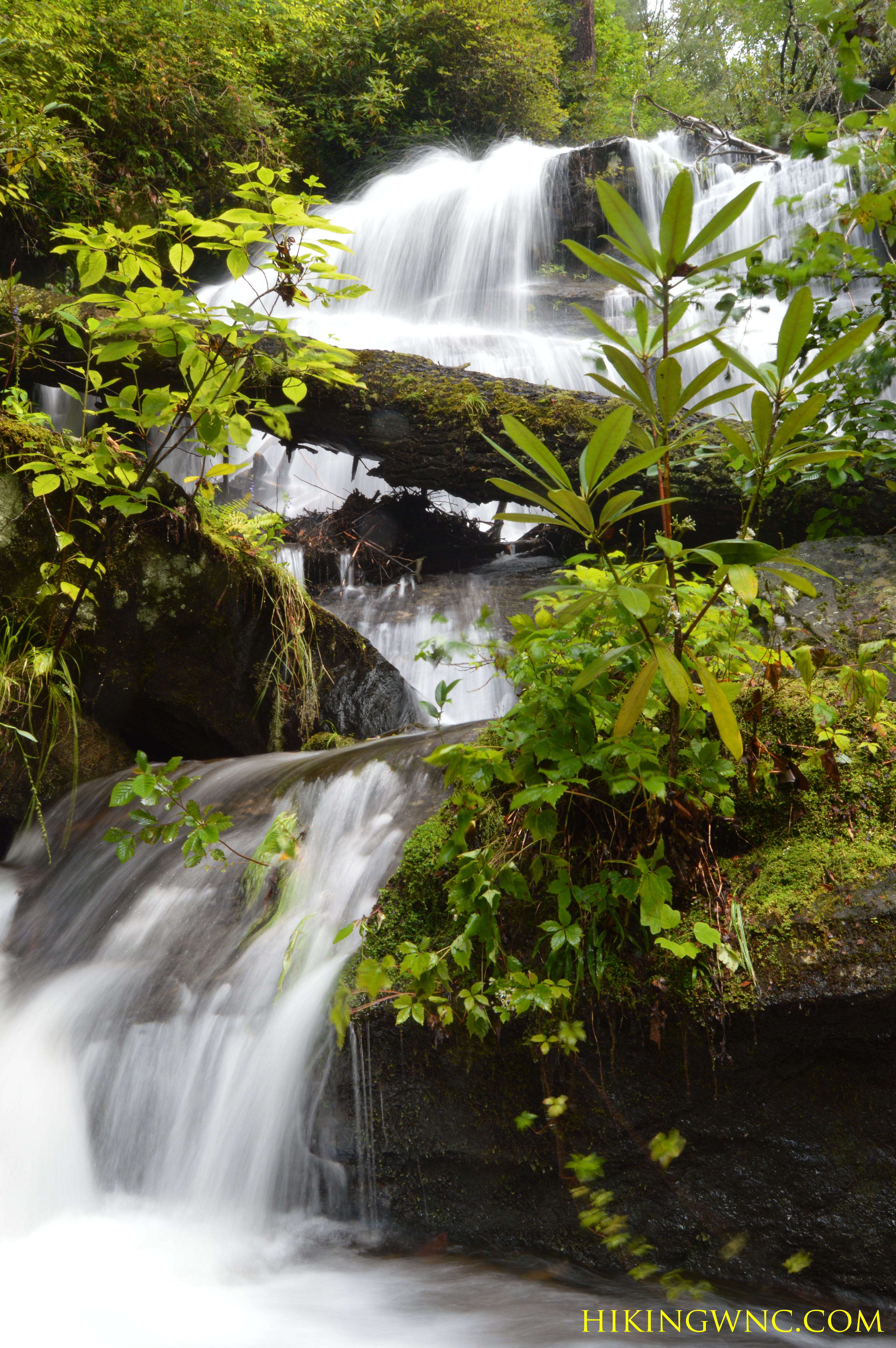 227 – Lower Slick Rock Falls – HikingWNC