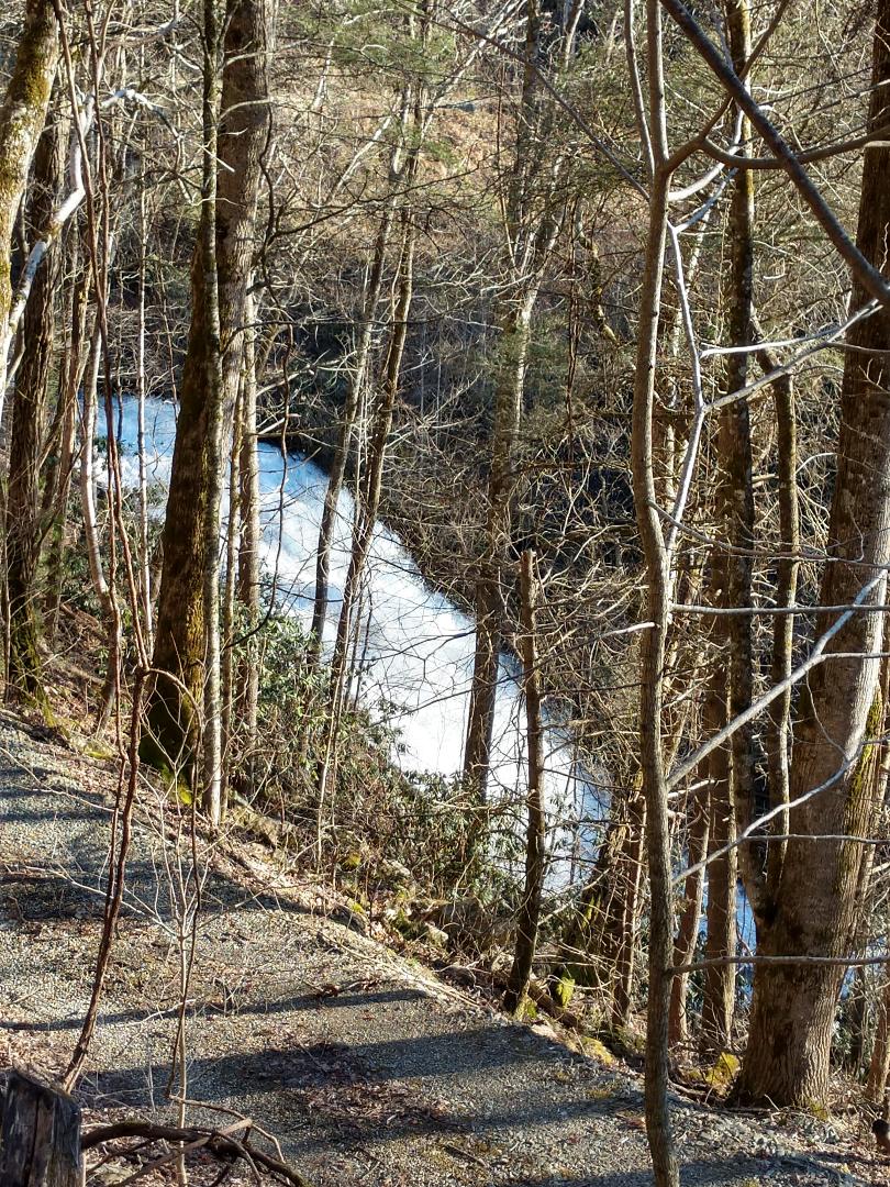 446 – Queens Falls – HikingWNC